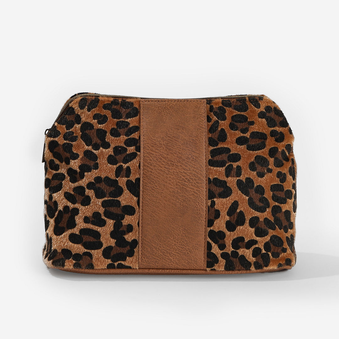 Monogrammed Leopard Makeup Bag - Marleylilly