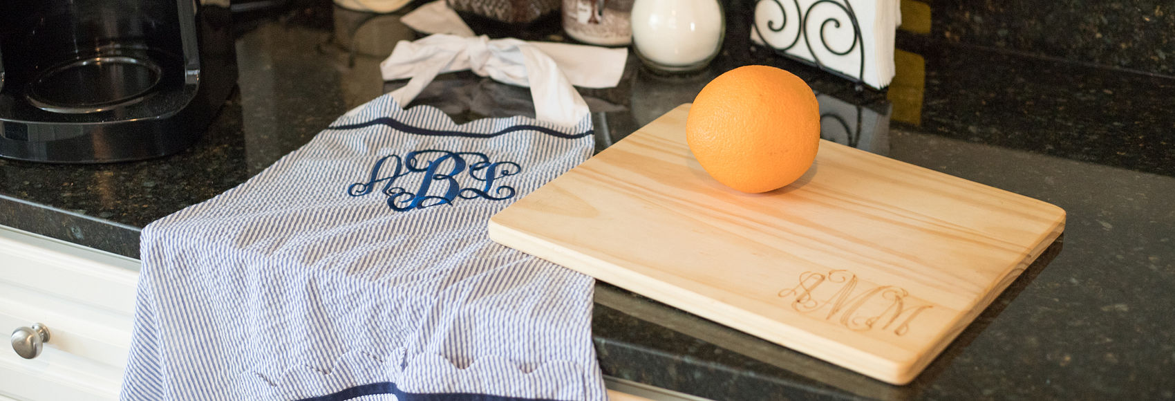 Personalized Aprons, Monogrammed Dishes & Housewares