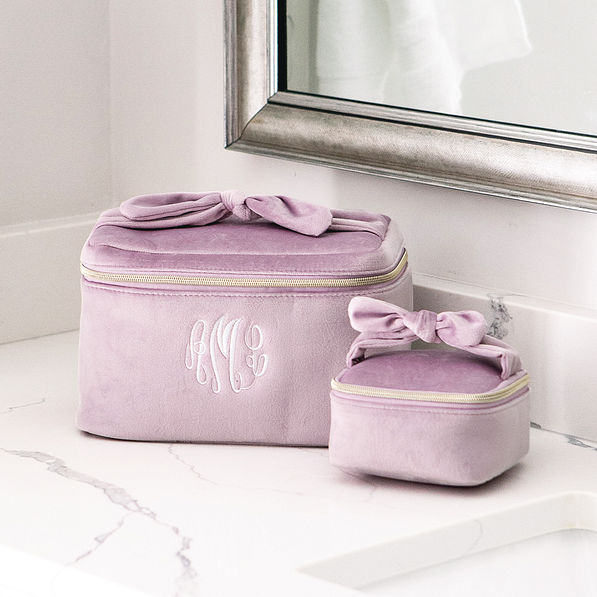 Personalized Velvet Bow Train Case