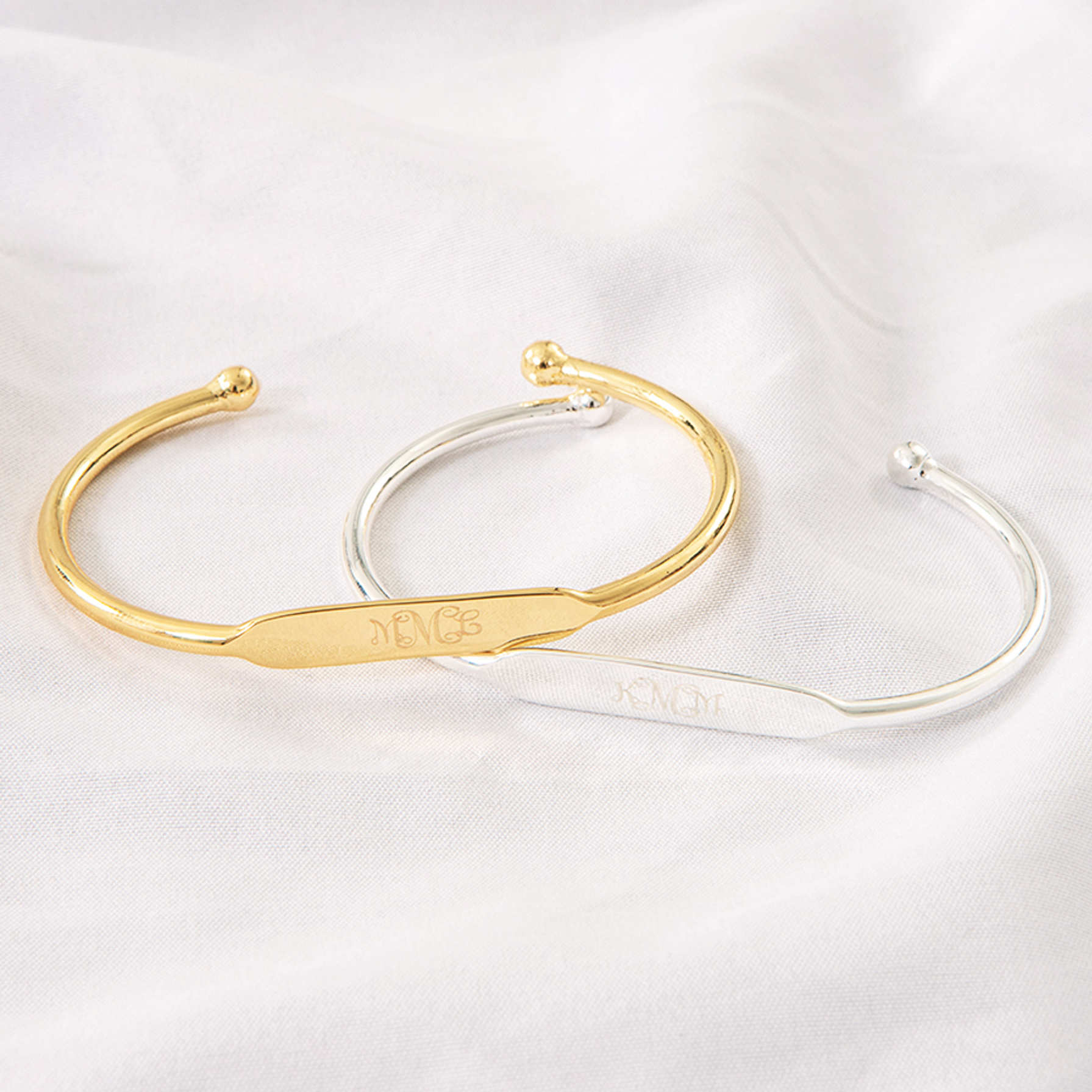 Monogrammed Bracelet - From Marleylily