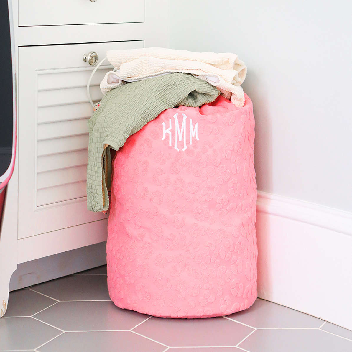 Personalized Laundry Sling Bag l Marleylilly