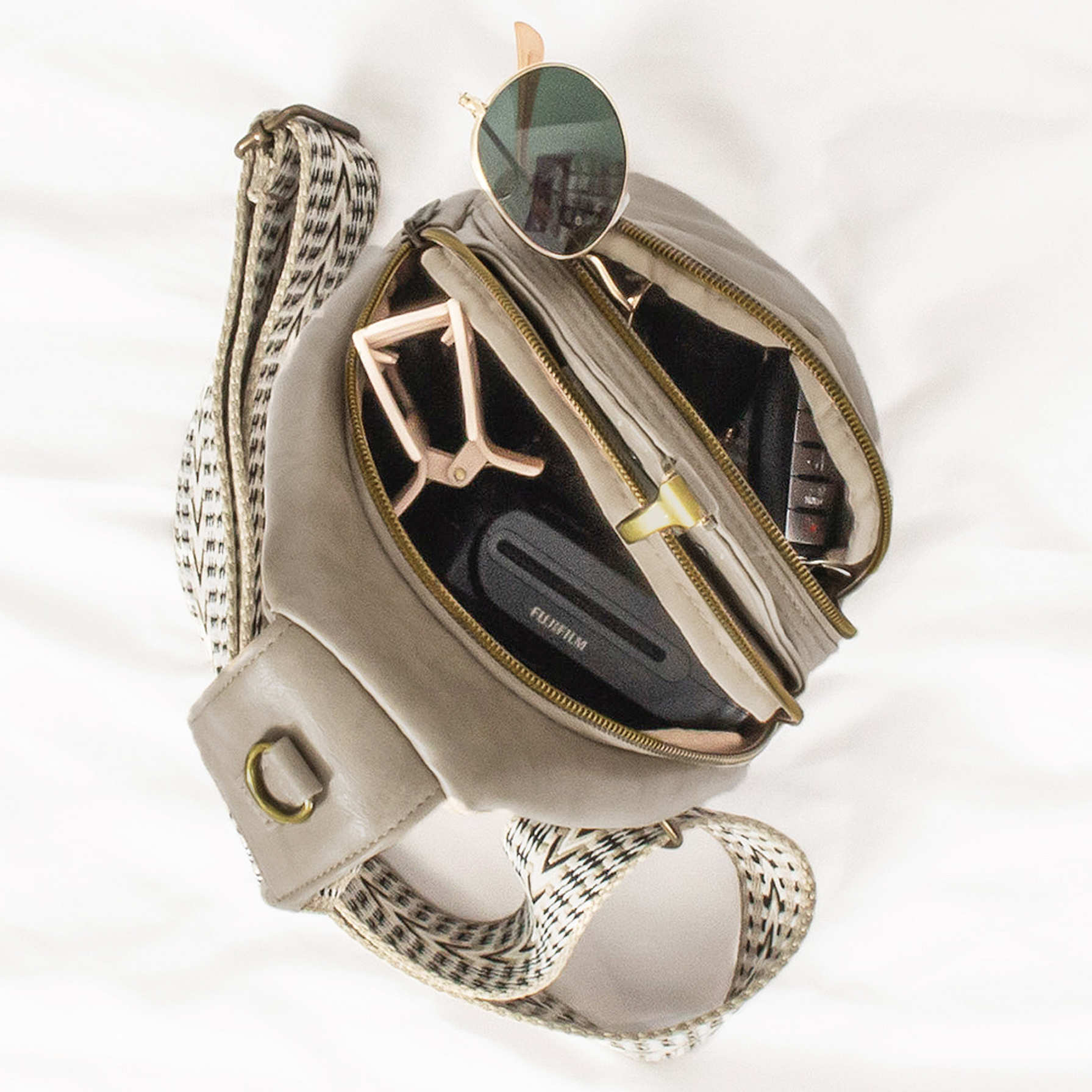 Personalized Sling Purse | Marleylilly