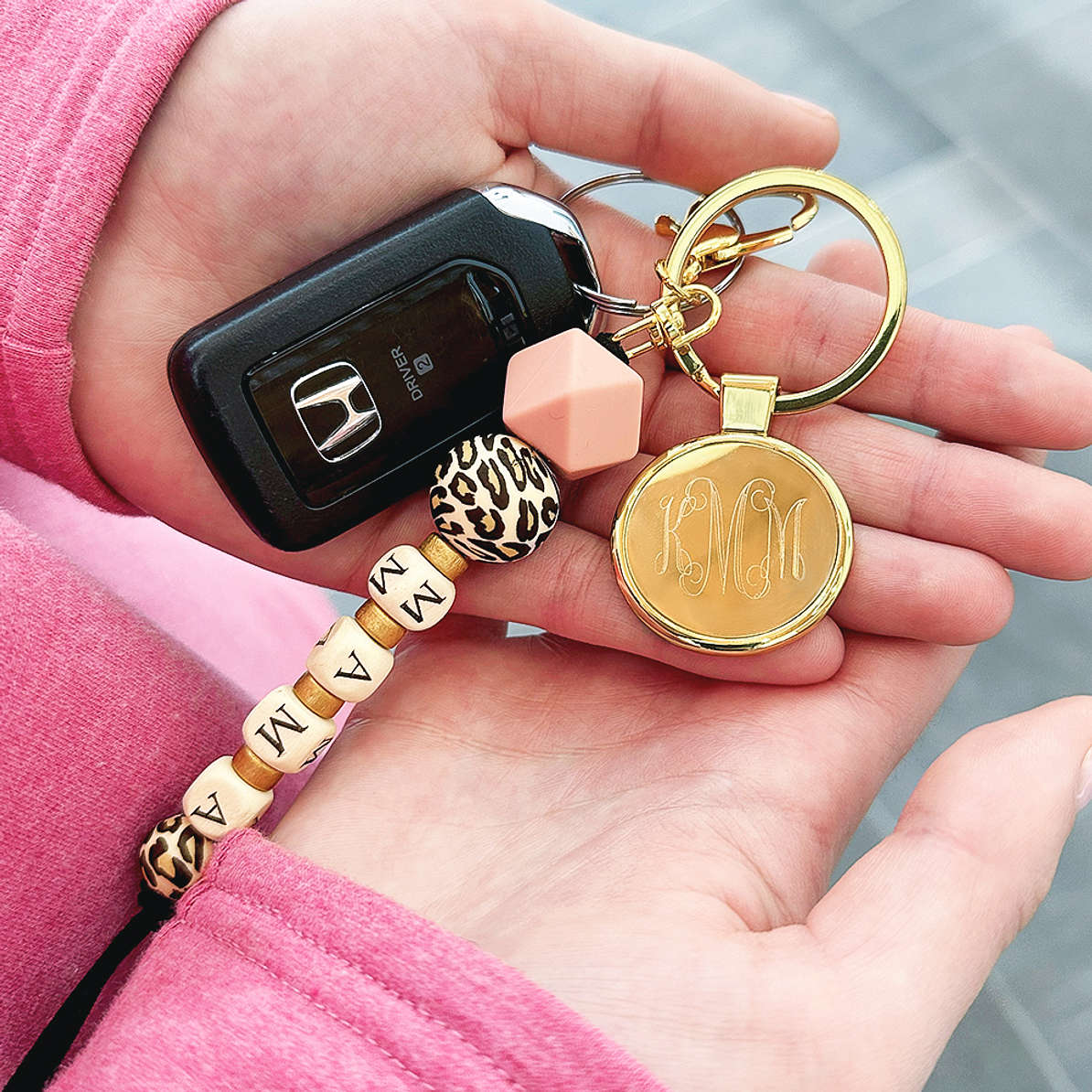 Personalized Mama Key Chain