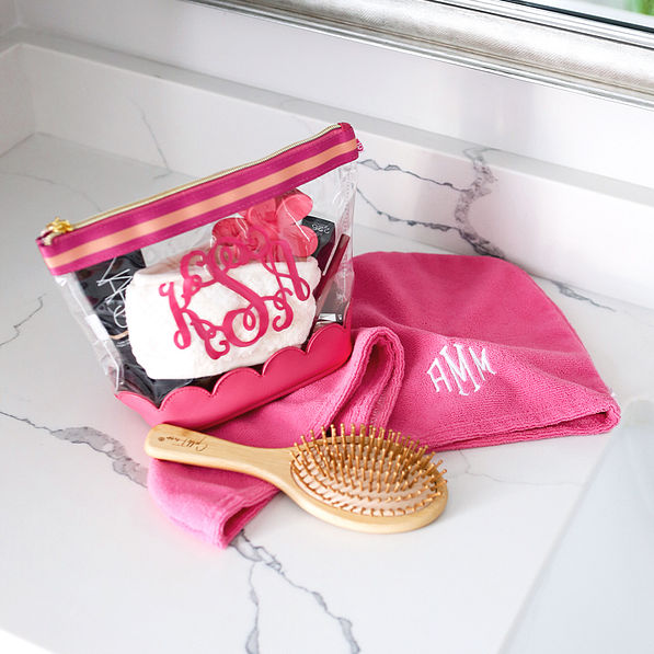 Personalized Scalloped Cosmetic Case | Marleylilly