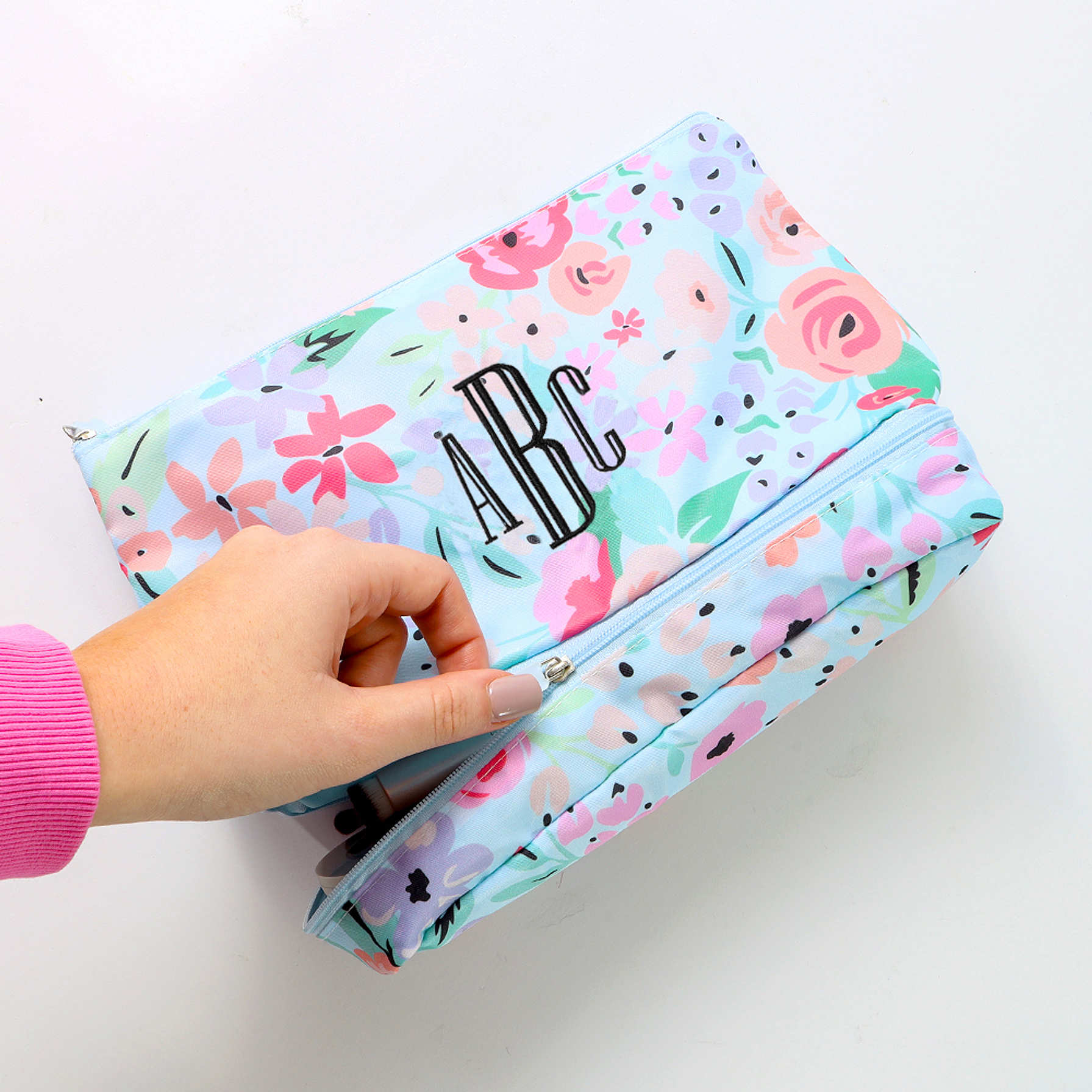 Personalized Expandable Makeup Bag | Marleylilly