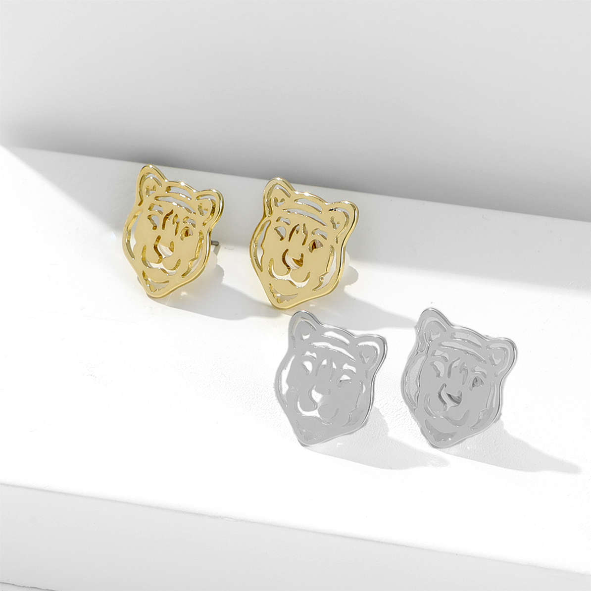 Tiger Stud Earrings | Marleylilly