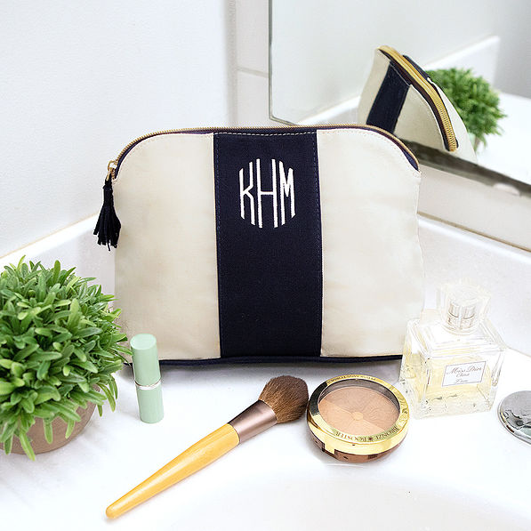 Monogrammed Essential Make Up Bag