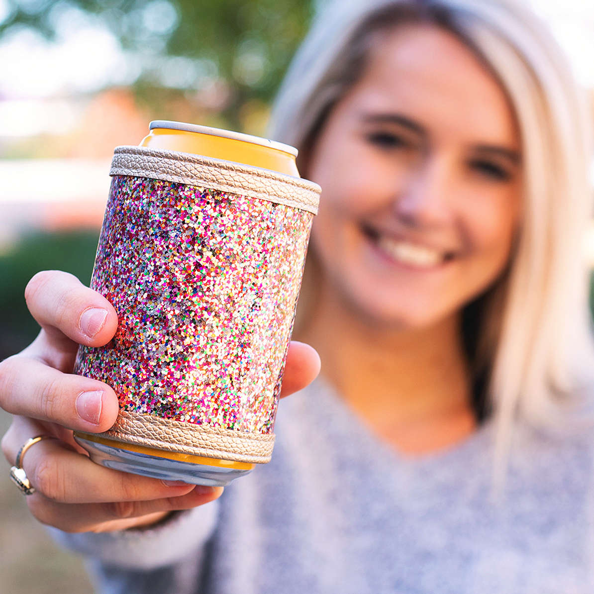 Glitter Can Holder