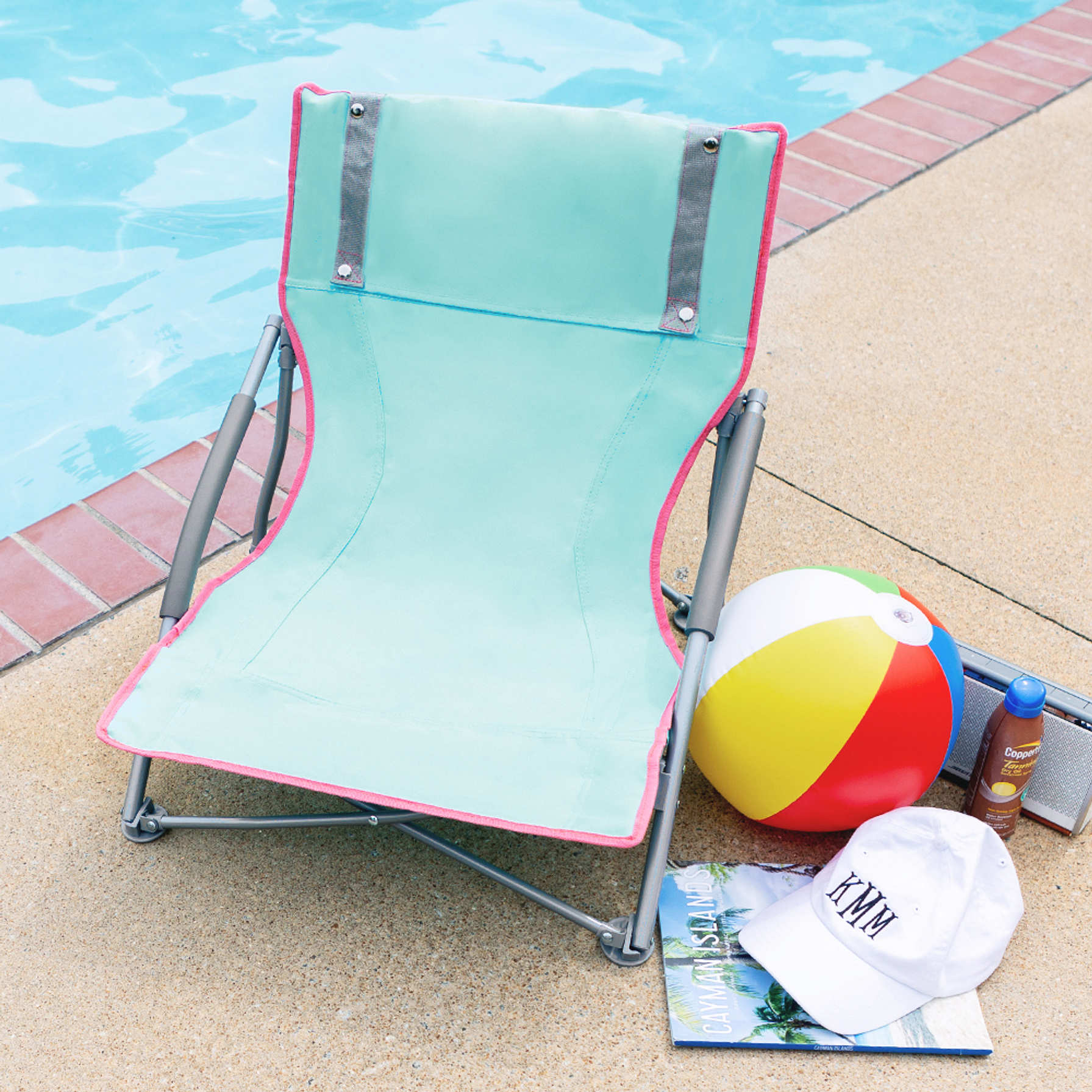 Monogrammed Beach Chair with Pocket - Marleylilly