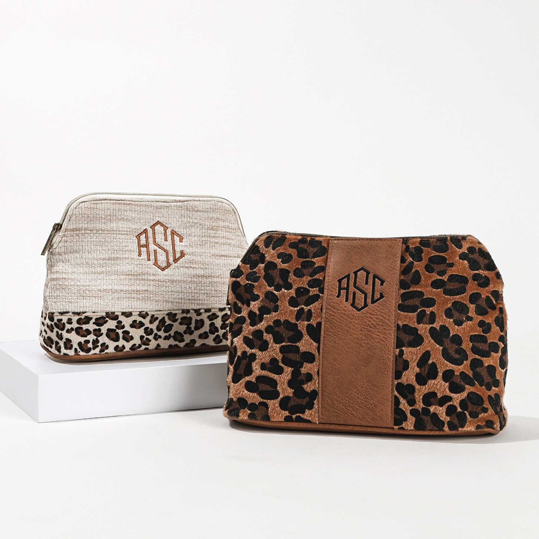 Monogrammed Leopard Makeup Bag - Marleylilly
