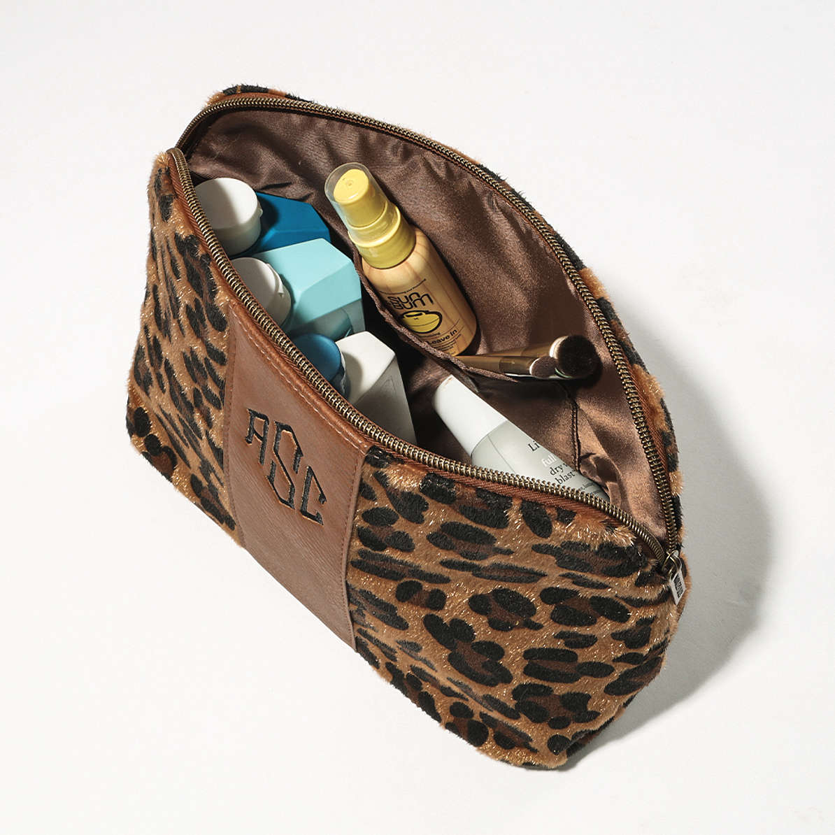 Monogrammed Leopard Makeup Bag - Marleylilly