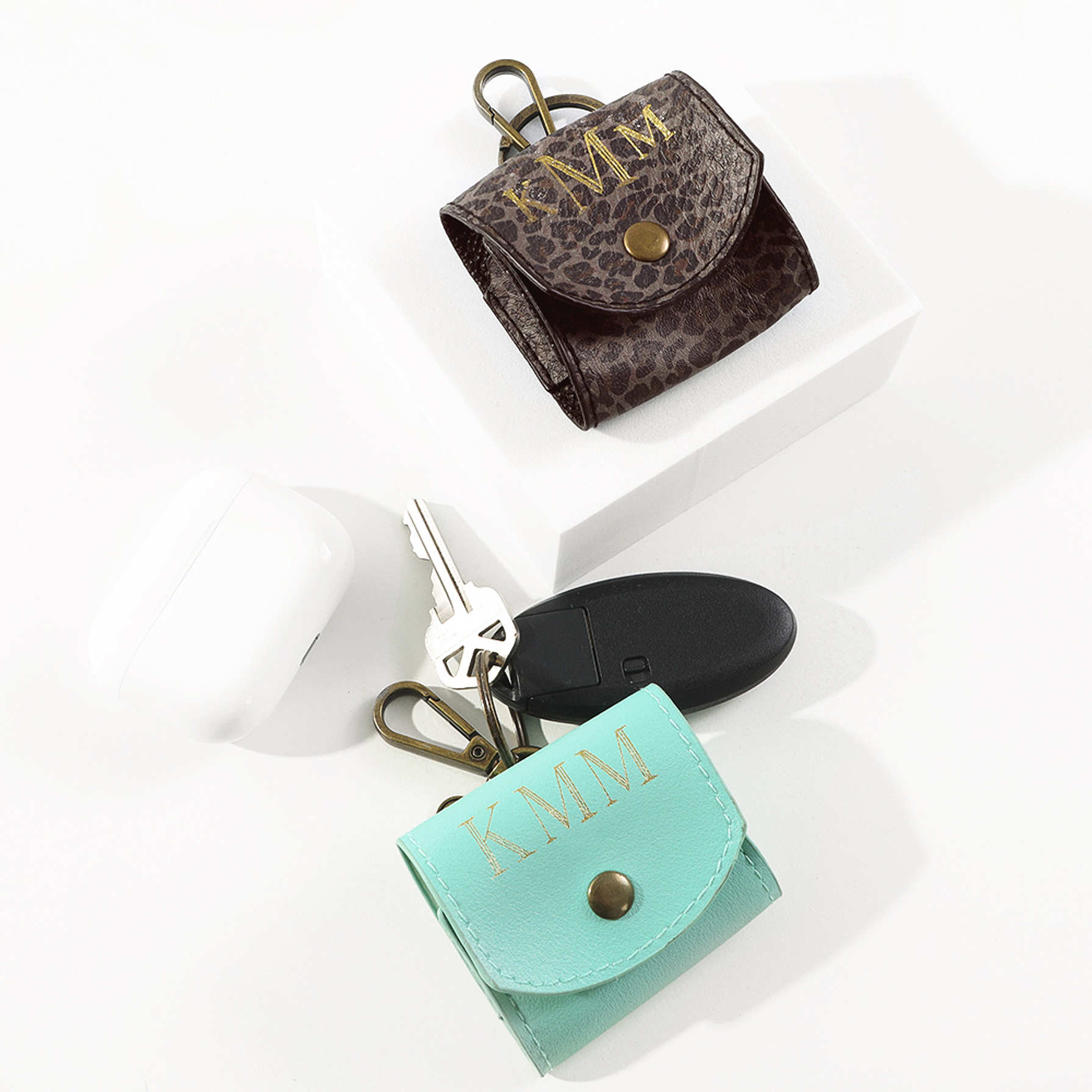 Monogrammed AirPod Case Keychain - Marleylilly