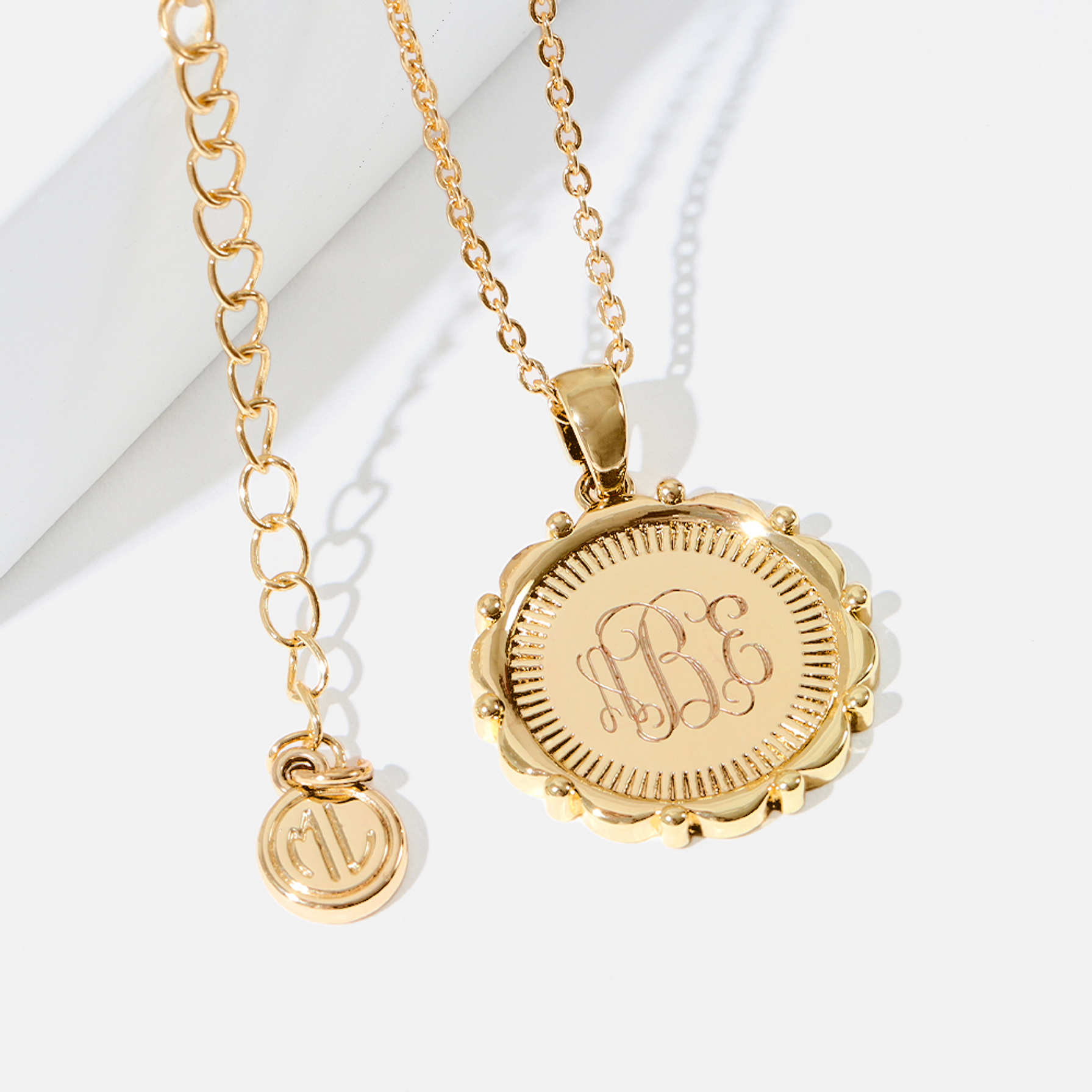 Personalized Medallion Pendant Necklace – Marleylilly