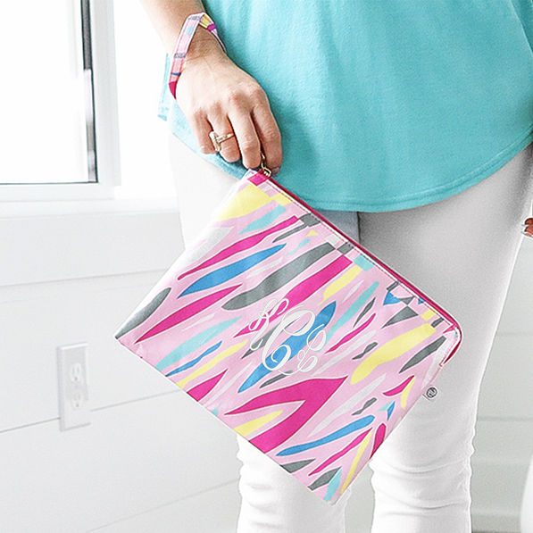 Personalized Wristlet Bag | Marleylilly