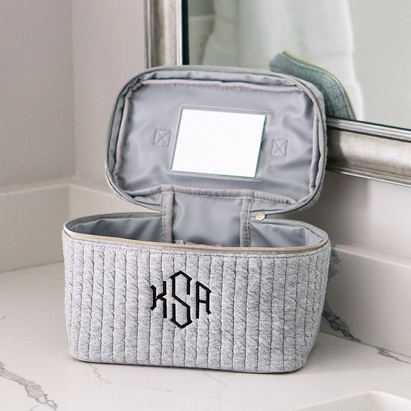 Custom Quilted Train Case | Marleylilly
