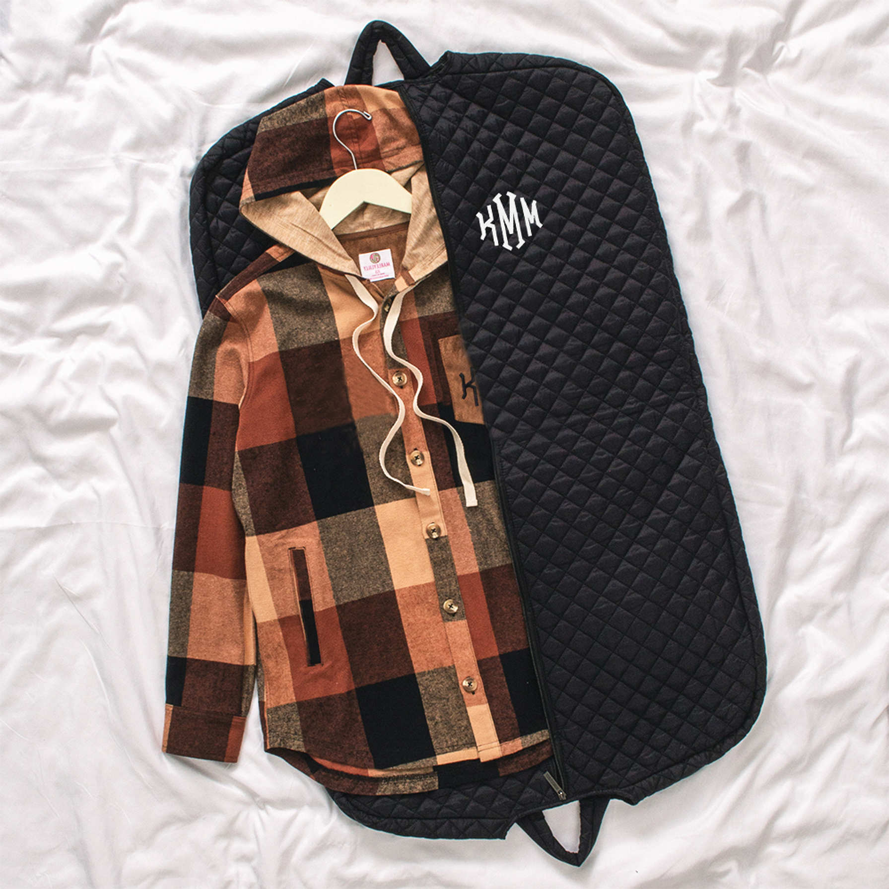 Personalized Diamond Quilted Garment Bag