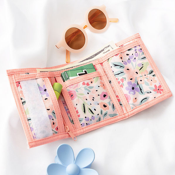 Monogrammed Kids Wallet | Marleylilly